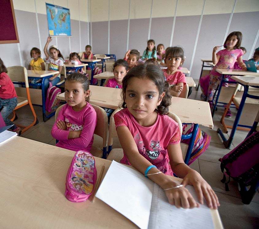 Υπ. Παιδείας: Προσλήψεις αναπληρωτών εκπαιδευτικών στις Δομές Υποδοχής ...