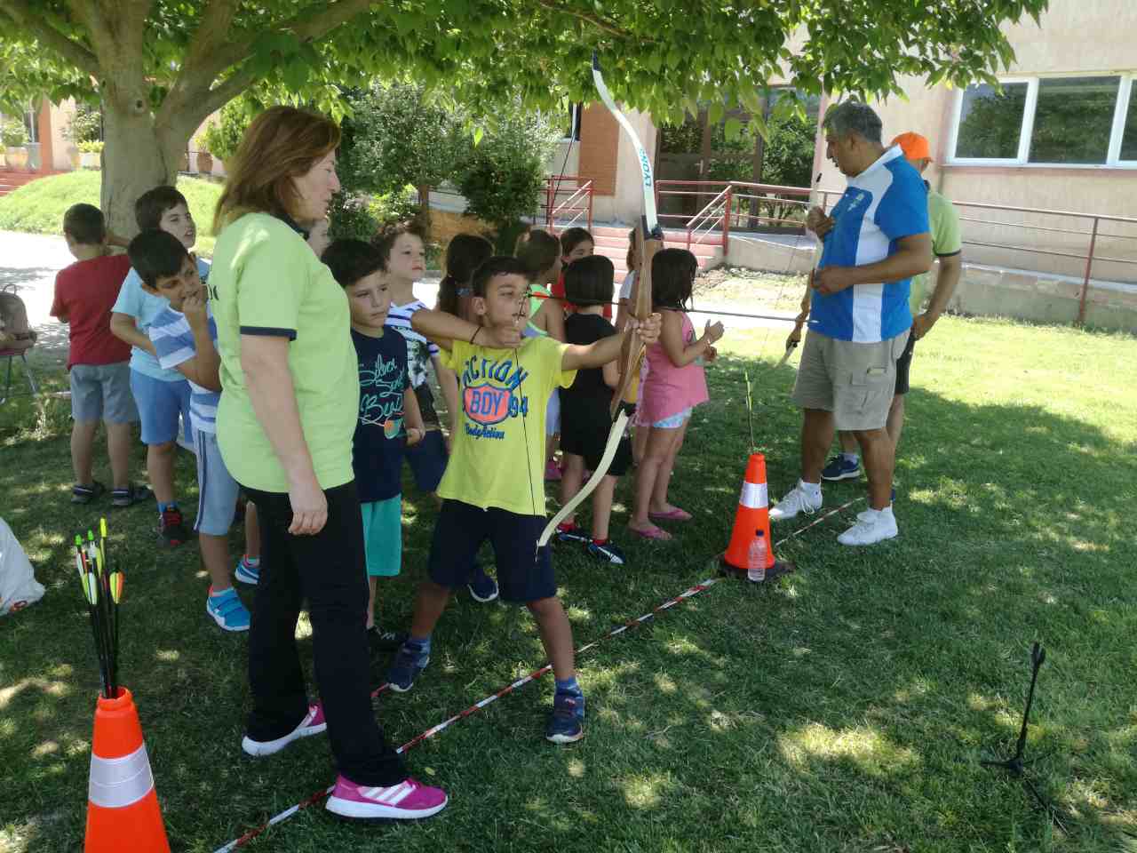 Summer Camps 2018: Αυτά είναι τα σχολεία που καλούν τα παιδιά σε ...
