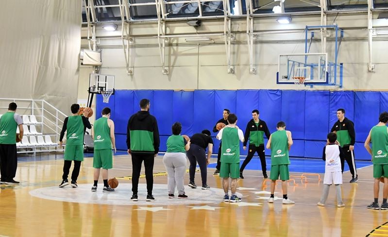 Την πρώτη ακαδημία μπάσκετ για παιδιά με αυτισμό ανακοίνωσε ο ...