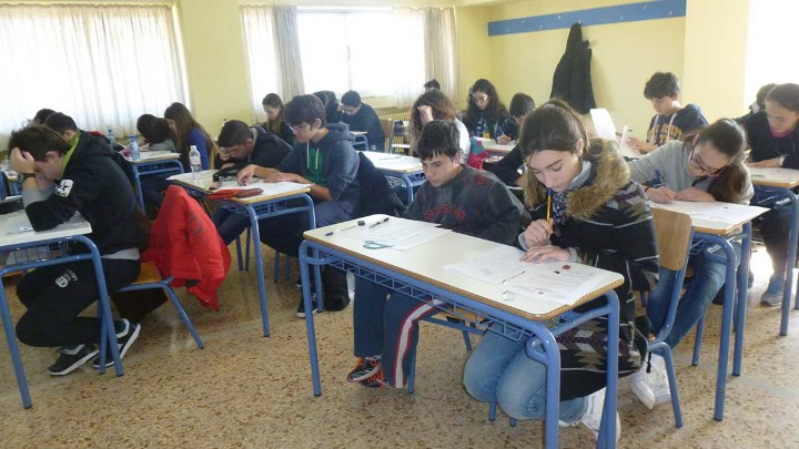 Δ. Πειραιά: Ξεκίνησαν οι εγγραφές στα θερινά τμήματα της δωρεάν ...