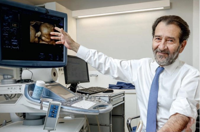 O Δρ. Κύπρος Νικολαΐδης μιλά στο Infokids για την πανδημία
